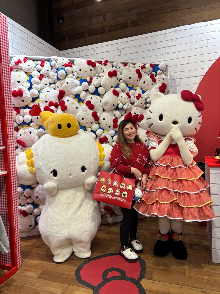 Hello Kitty and Friends Cozy Corner Pop Up! – hello foodie jenn