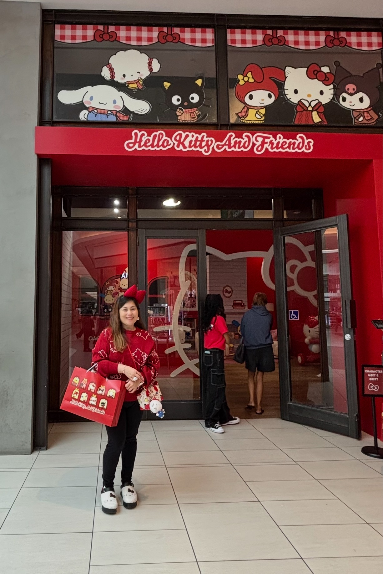 Hello Kitty and Friends Cozy Corner Pop Up! – hello foodie jenn