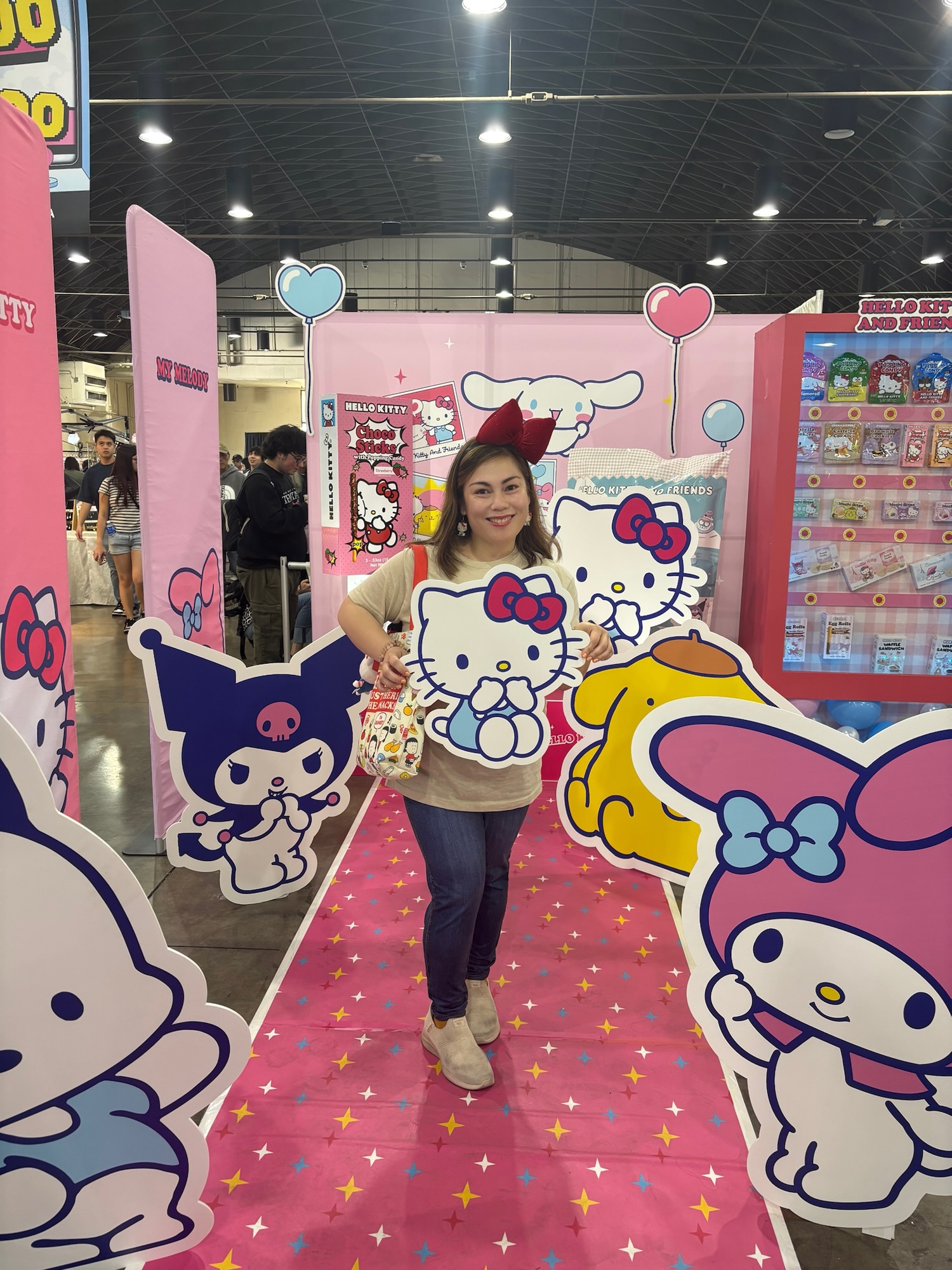 Hello Kitty & Friends Booth @ the Asian American Expo 💕🎀 – hello foodie ...